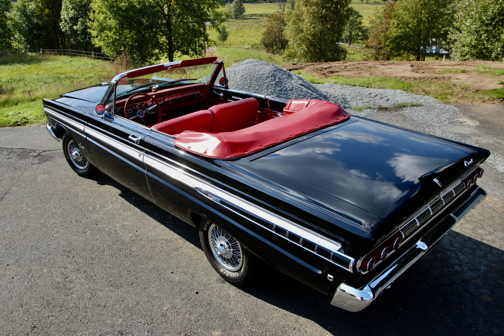 1964 Mercury Comet Convertible | Nians Bensin & Service | Classic cars ...